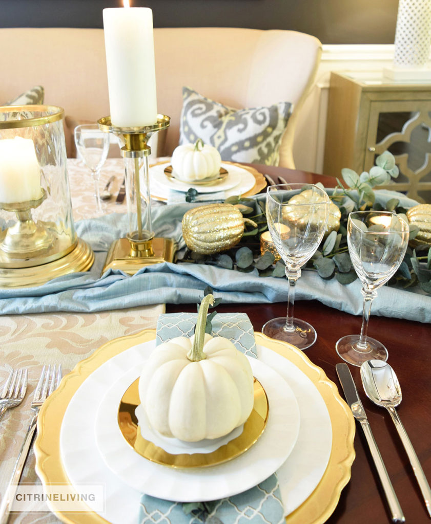 CITRINELIVING - GOLD AND AQUA THANKSGIVING TABLE