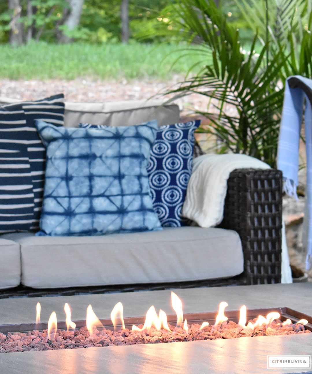 OUR NEW BACKYARD PATIO REVEAL - PERFECT FOR ENTERTAINING!