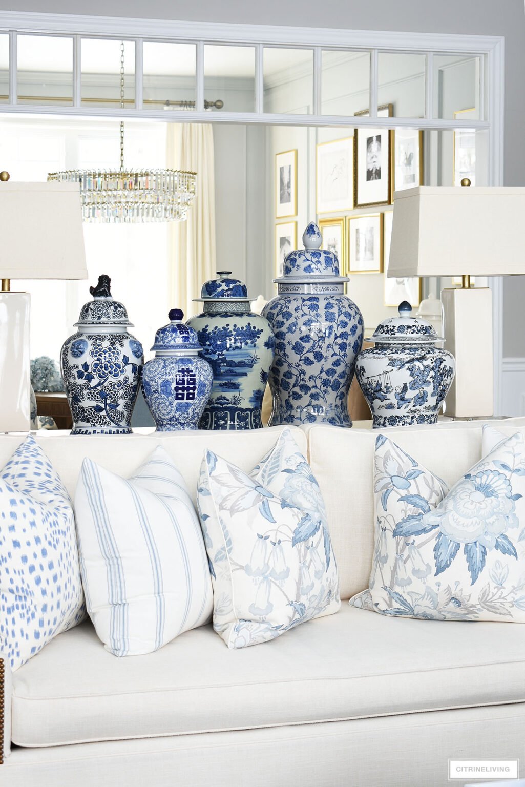 LIVING ROOM SPRING DECOR IN BLUE + WHITE | CITRINELIVING