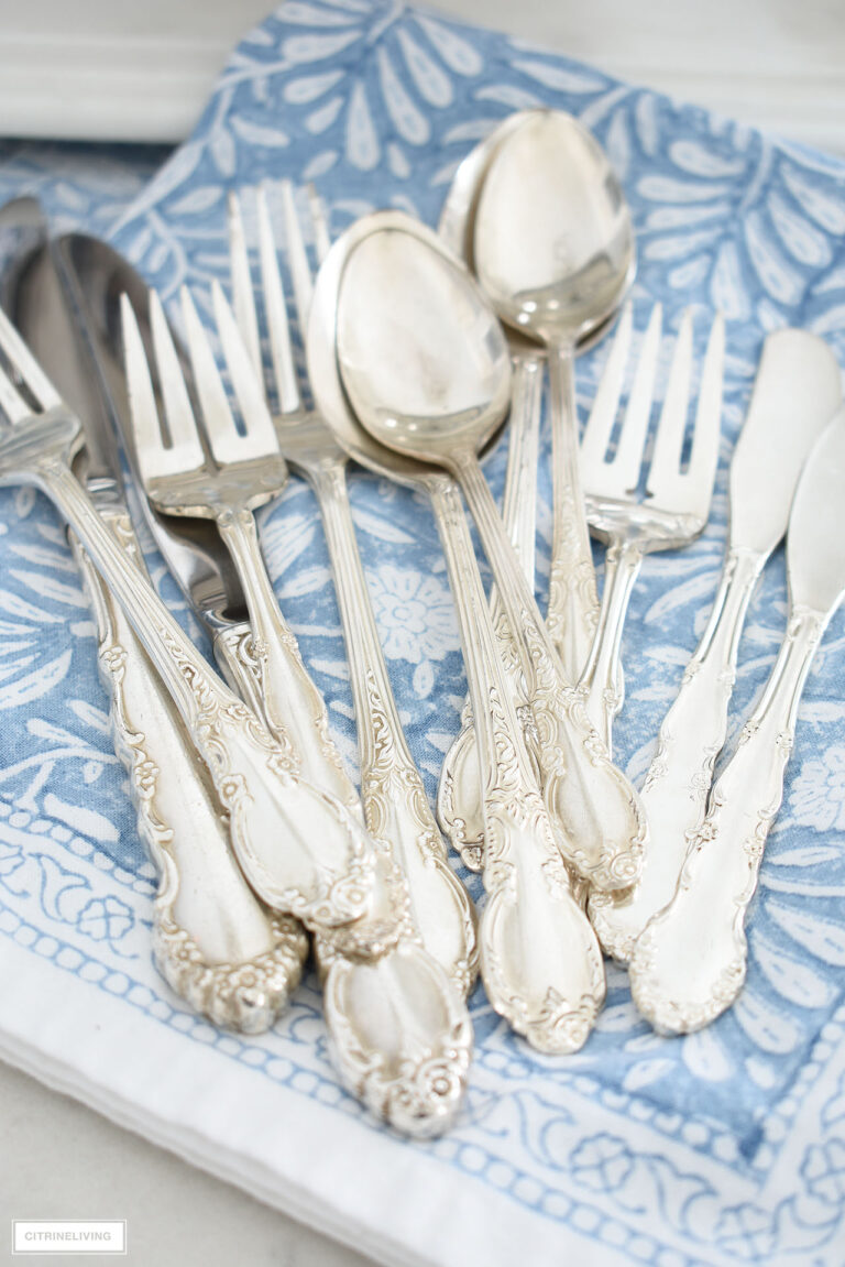 HOW TO CLEAN SILVERWARE EASILY | CITRINELIVING