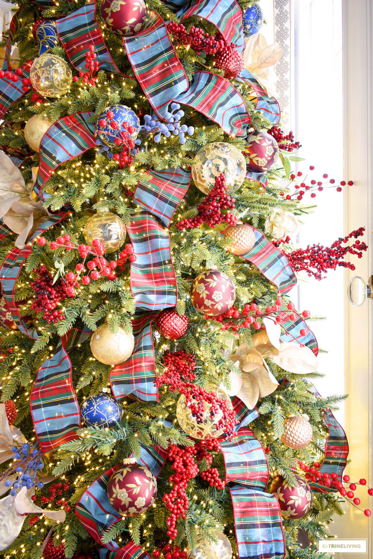 OUR RED + BLUE PLAID CHRISTMAS TREE | CITRINELIVING