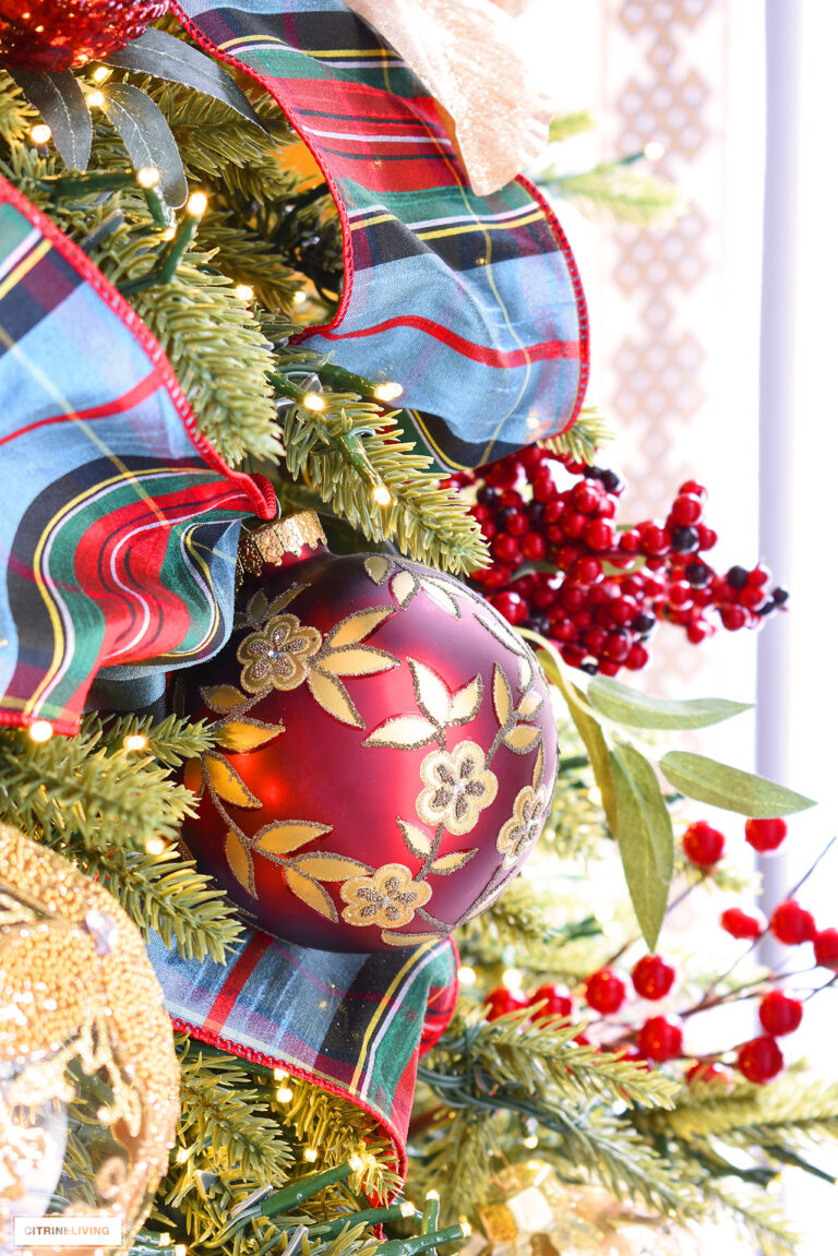 OUR RED + BLUE PLAID CHRISTMAS TREE | CITRINELIVING