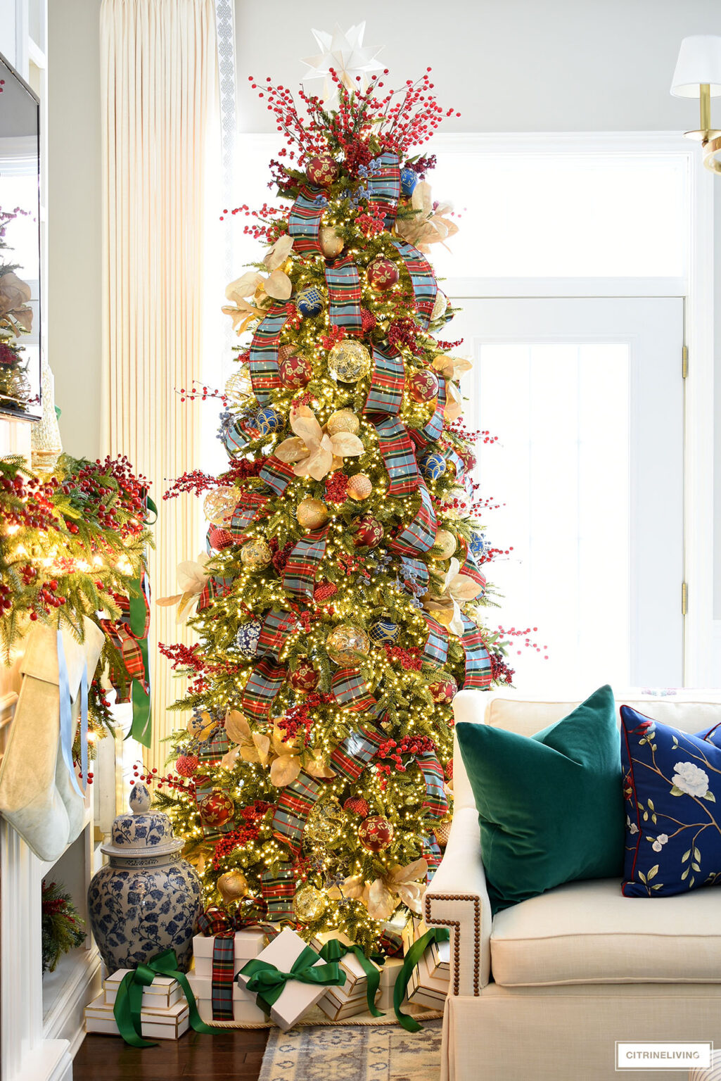 OUR RED + BLUE PLAID CHRISTMAS TREE | CITRINELIVING