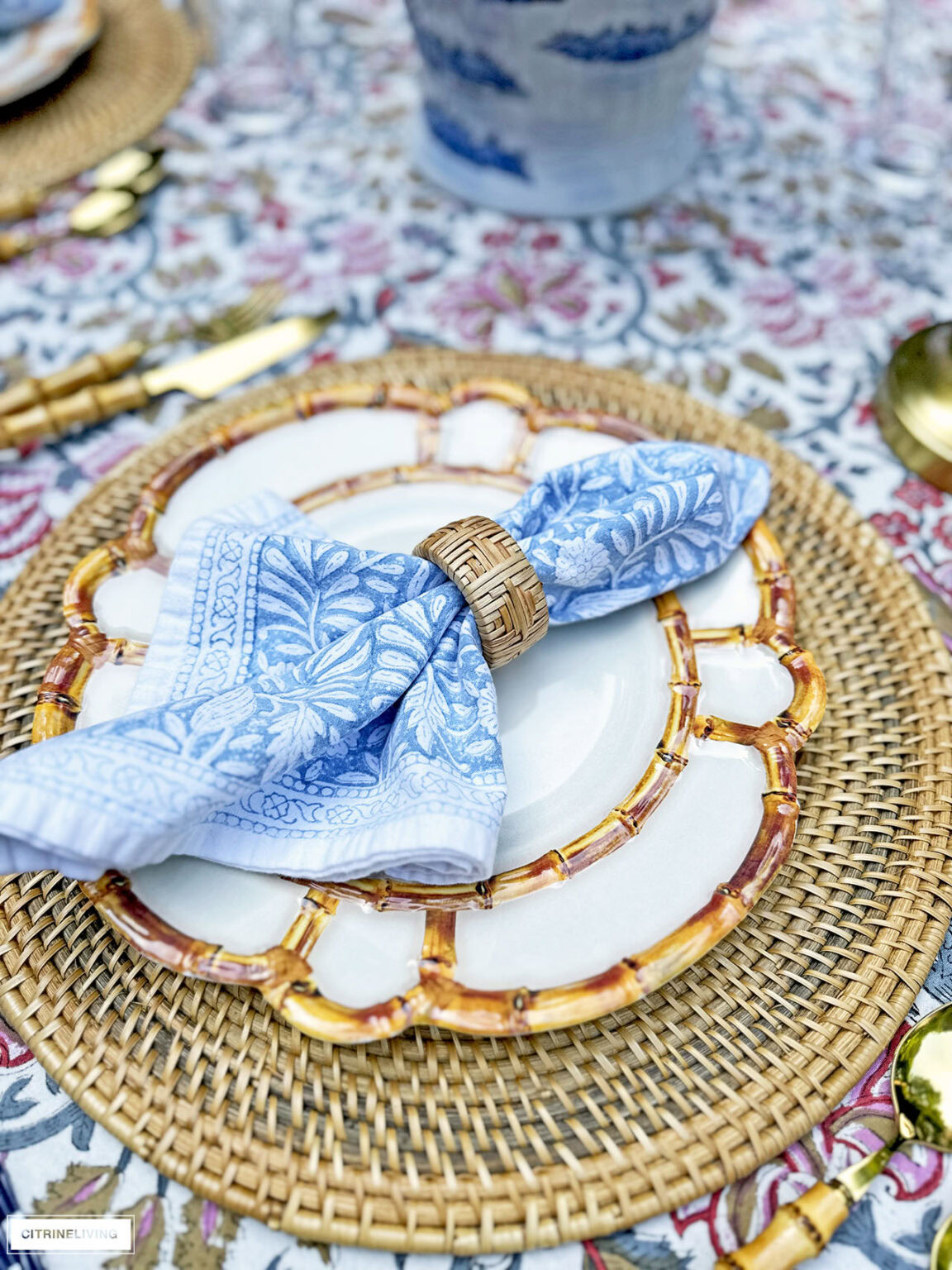 SIMPLE CHIC OUTDOOR TABLESCAPE | CITRINELIVING