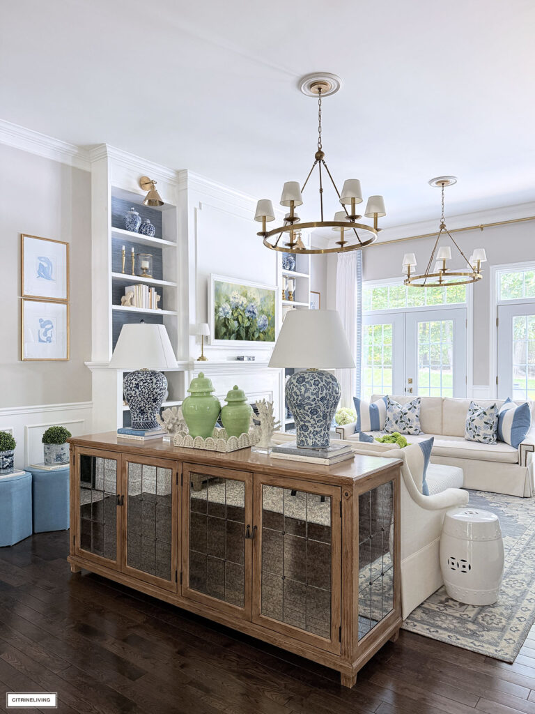 CHIC & SIMPLE SUMMER LIVING ROOM DECOR | CitrineLiving