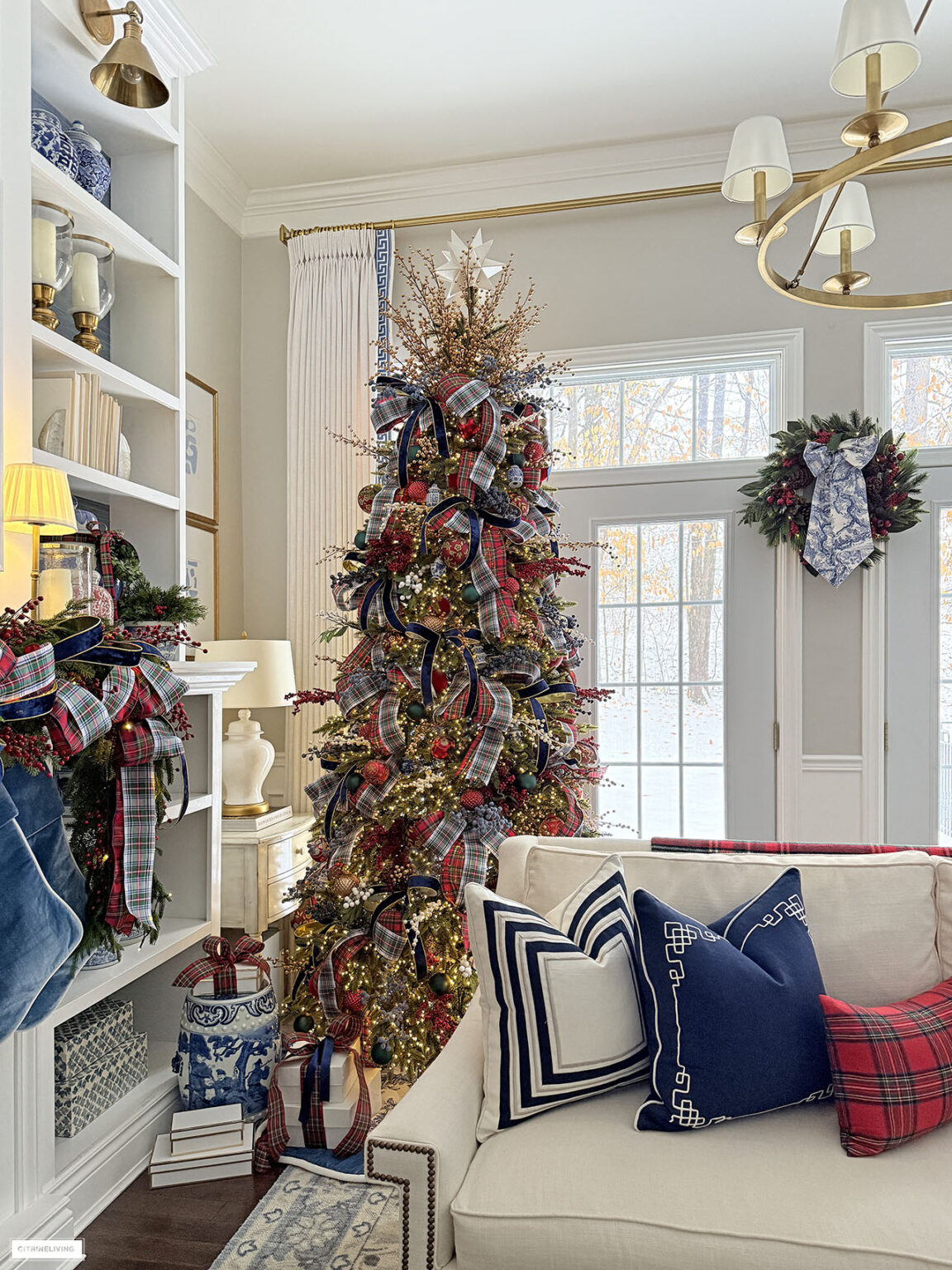 CLASSIC CHRISTMAS TREE | CITRINELIVING