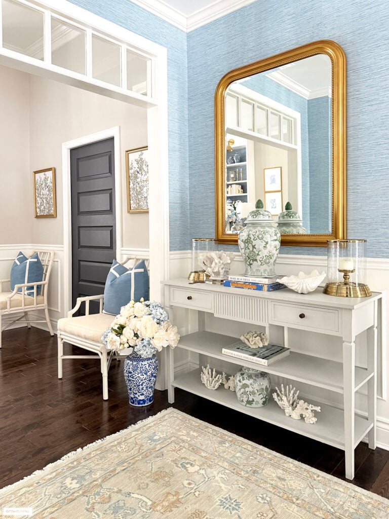 Beautiful, Easy Spring Entryway Decorating | CitrineLiving