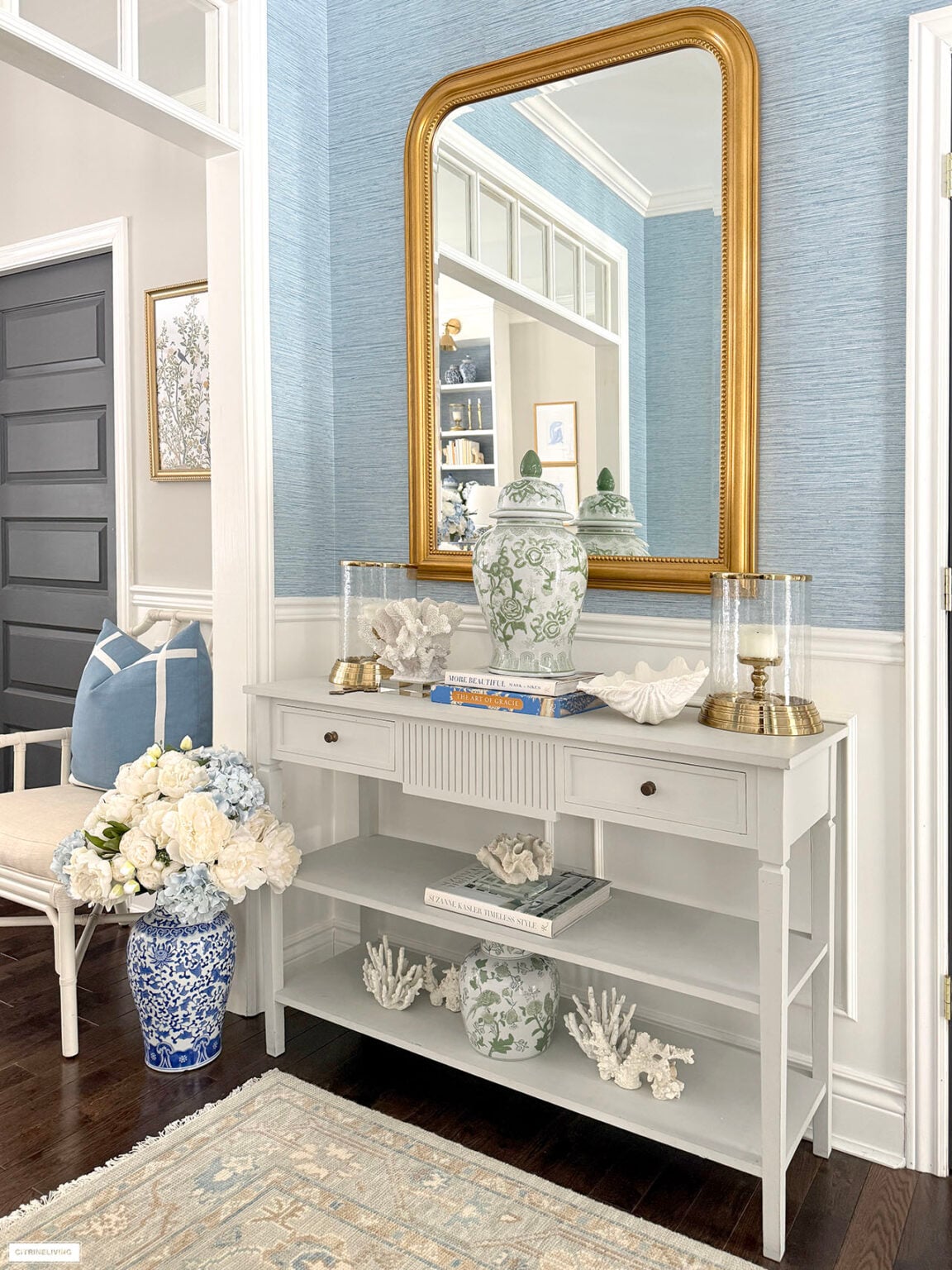 Beautiful, Easy Spring Entryway Decorating | CitrineLiving