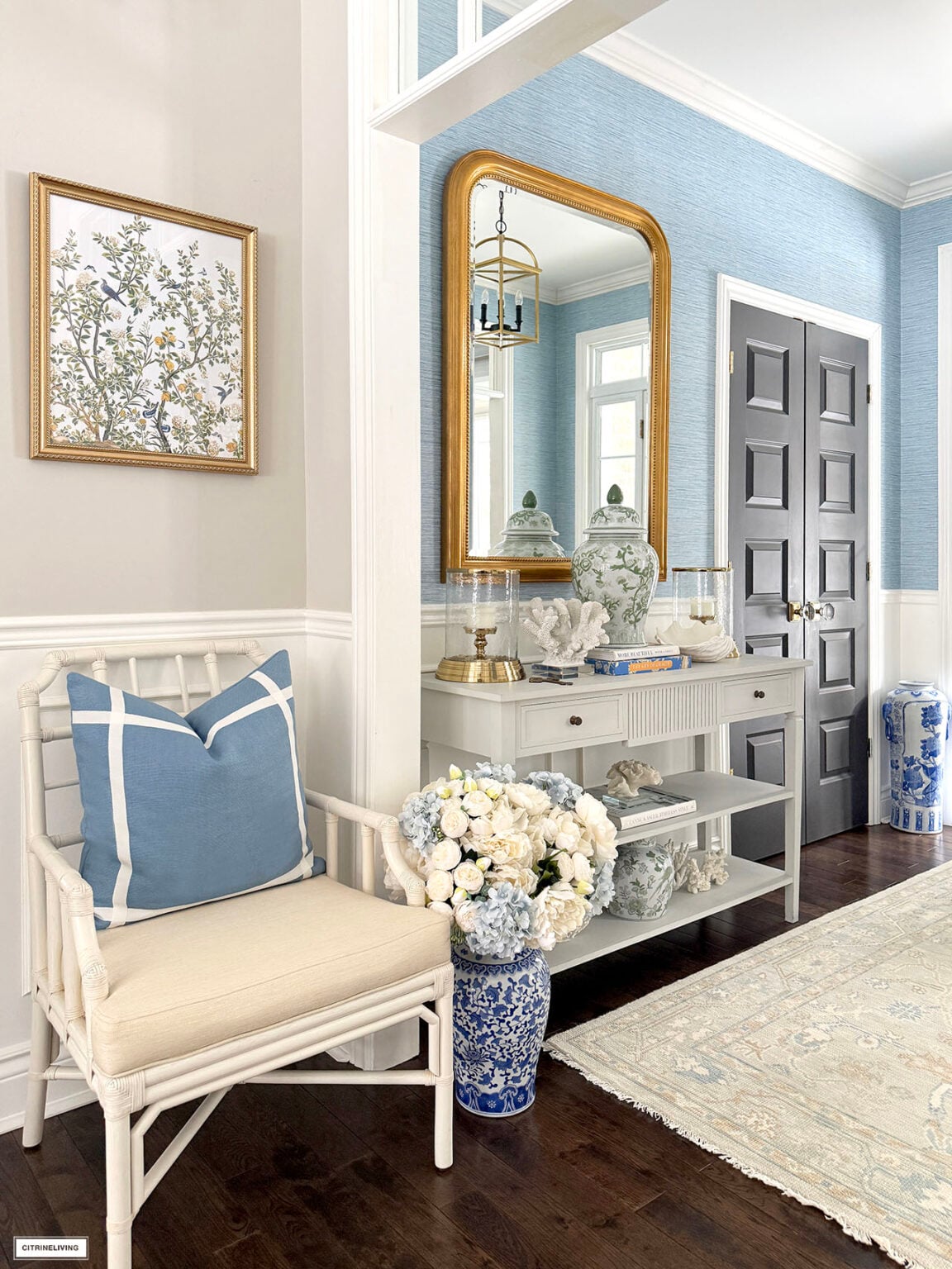 Beautiful, Easy Spring Entryway Decorating | CitrineLiving